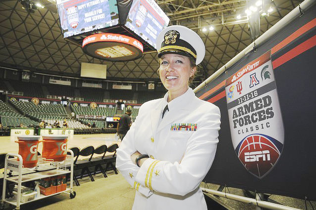 Kelly Cartwright Applause - Herald-Standard